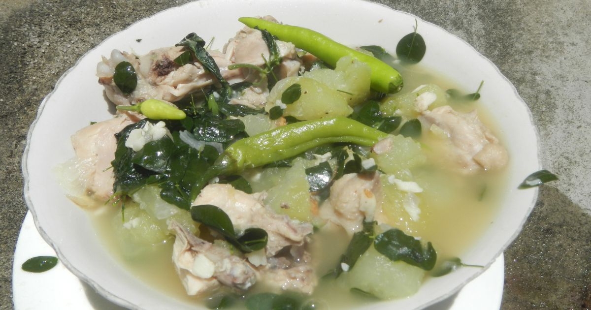 Easy Tinolang Manok (Chicken Ginger Stew) Recipe