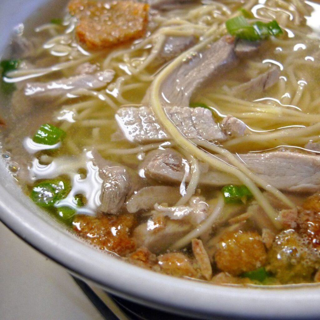 Easy La Paz Batchoy Recipe